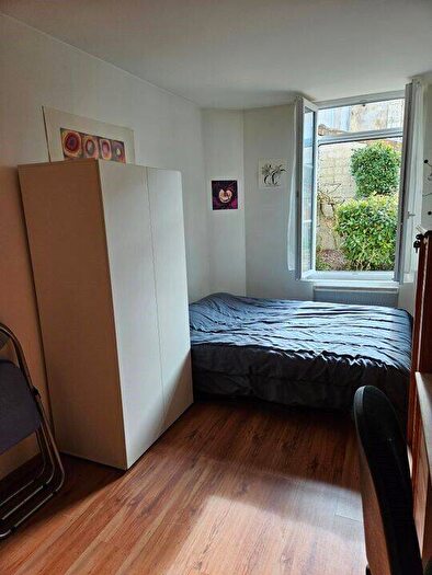 Appartement à louer - Saint Ausone-Saint Martin-Saint Gelais, Angoulême - 1 pièce