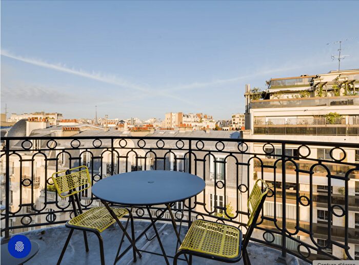 Appartement 4 pièces à louer à Auteuil Nord, Paris 16ème arrondissement
