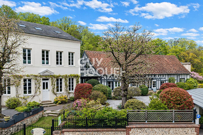 Maison à vendre - Bernay - 9 pièces - 7 chambres