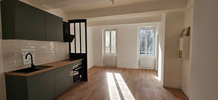 Appartement à louer - Flassans-sur-Issole - 2 pièces - 1 chambre