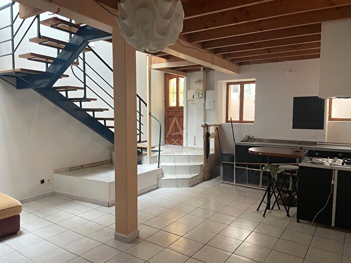 Maison à vendre - Lodève - 3 pièces - 2 chambres