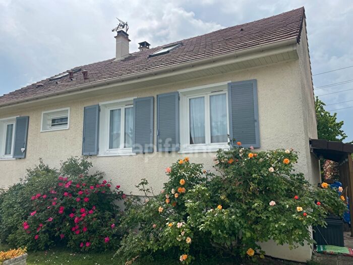 Villers-sous-Saint-Leu - Maison 7 pièces à vendre