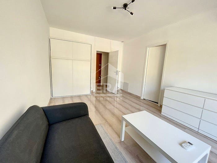 Appartement 1 pièce à louer - Hippodrome-Kennedy, Cagnes-sur-Mer