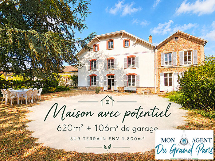 Toussus-le-Noble - Maison 16 pièces à vendre