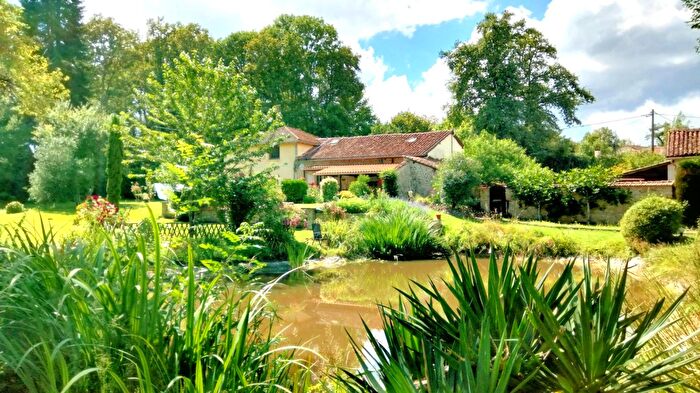 Maison à vendre - Genouillac - 5 pièces - 3 chambres