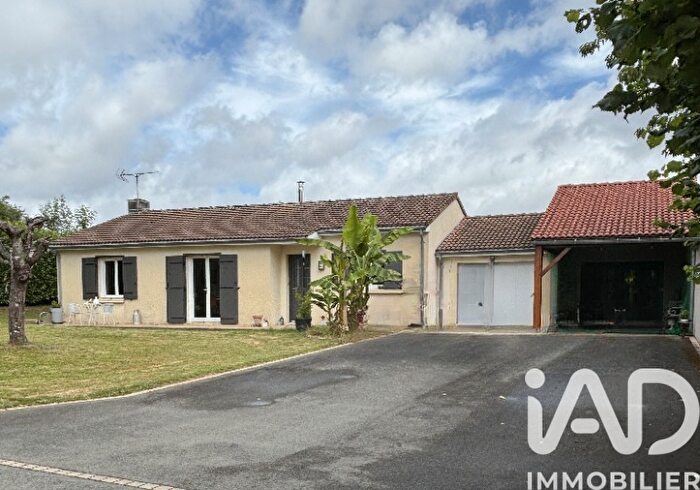 Montournais : Maison 5 pièces à vendre
