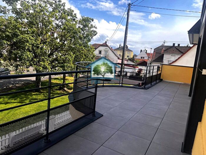 Appartement 5 pièces à louer à Metzgerhof-Hundshof-Schloessel Château Fia, Haguenau