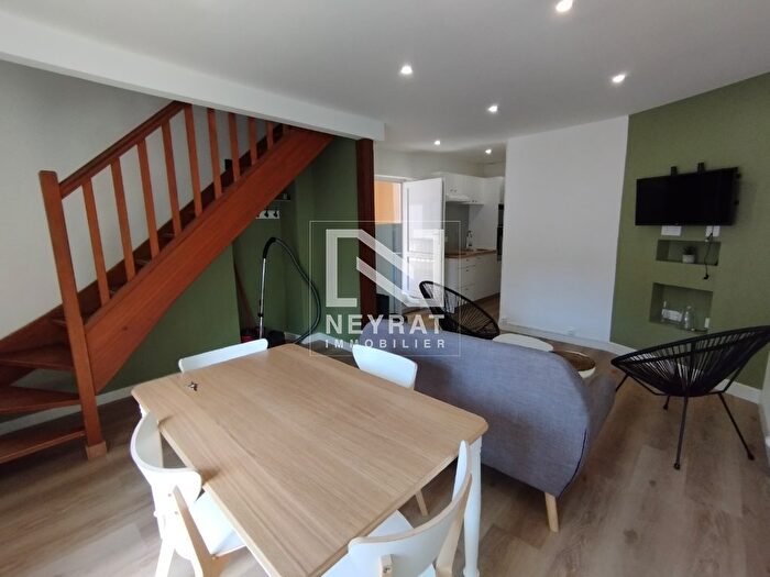 Appartement à louer - Chalon-sur-Saône, Centre-ville - 4 pièces - 2 chambres