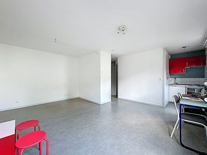 Bourg-en-Bresse, Gare, Peloux-Mail, Citadelle : Appartement 1 pièce à louer