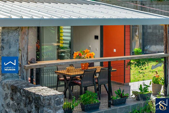 Appartement à louer - Sainte-Marie - 2 pièces - 1 chambre