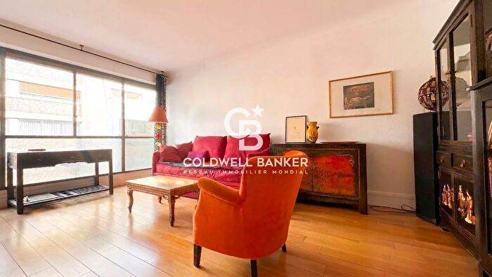 Appartement à vendre - Paris e , Saint-Lambert, Convention - 2 pièces - 1 chambre