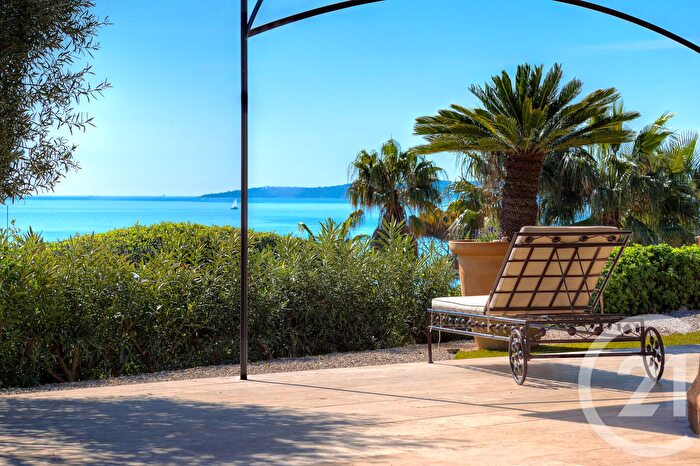 Roquebrune-sur-Argens, Les Issambres, La Vigie, Les Dolmens, Plages, Calanques - Maison 5 pièces à vendre
