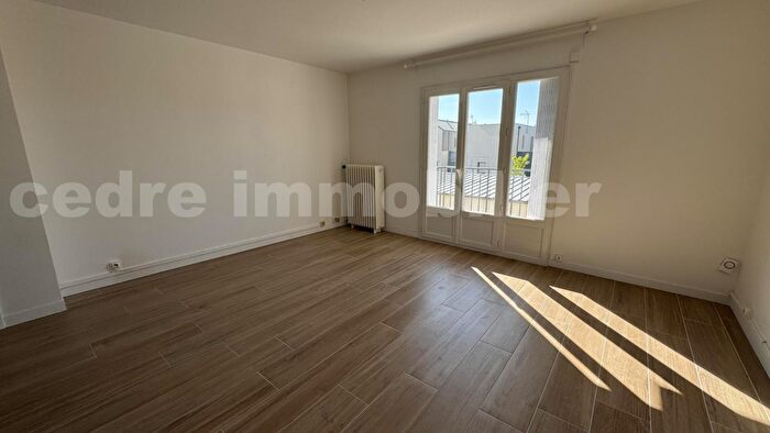 Orléans, Soleil Levant, Champ de Mars - Appartement 2 pièces à louer