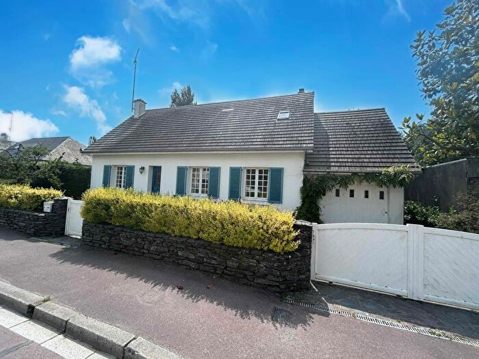 Surville : Maison 5 pièces à vendre