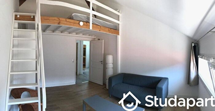 Appartement à louer - Fauconnet, Dijon - 1 pièce - 1 chambre