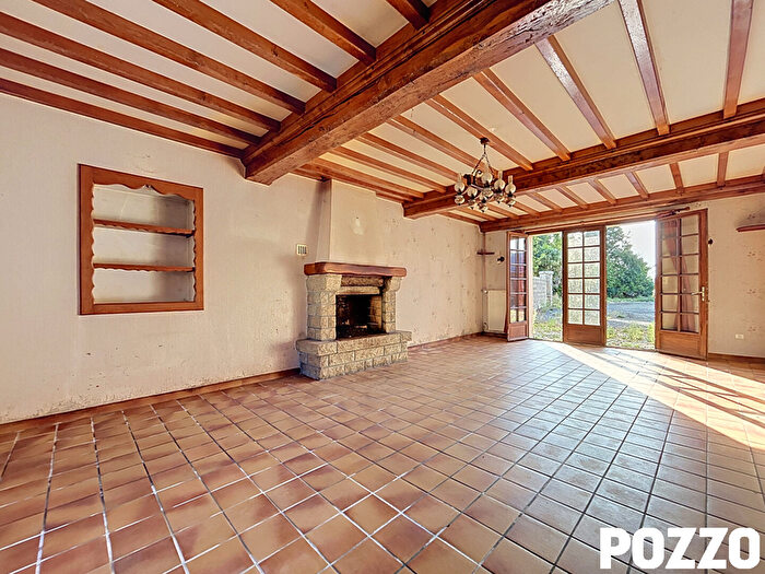 Maison 8 pièces à vendre à Cérences