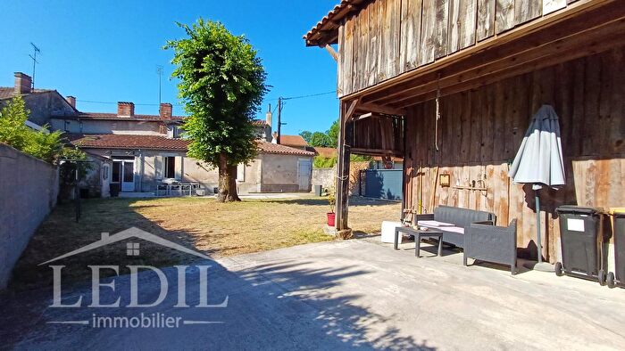 Maison à vendre - Saint-Symphorien - 7 pièces - 6 chambres