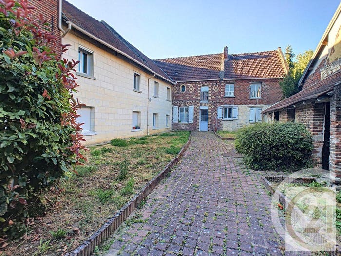 Appartement 2 pièces à Monchy-Humières, à louer