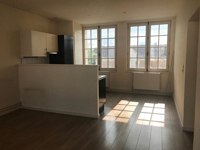 Auxerre, Conches, Les Clairions : Appartement 2 pièces à louer