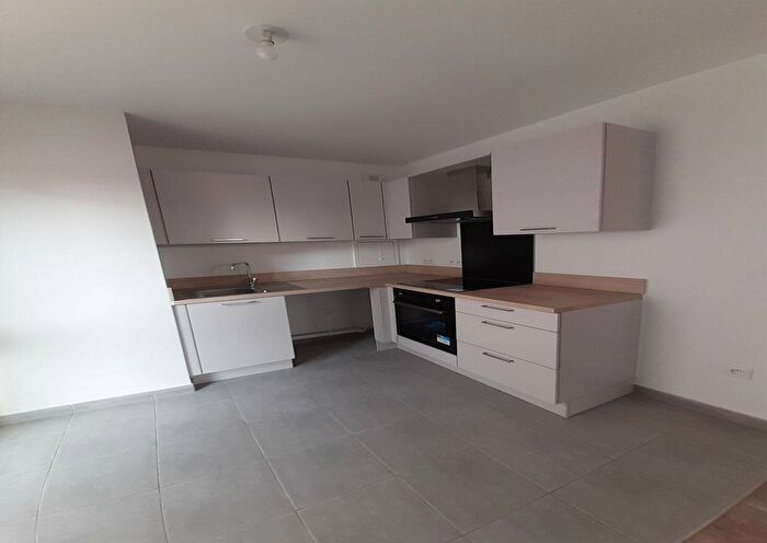 Appartement 4 pièces à La Closerie-Les Aulnes, Combs-la-Ville, à louer