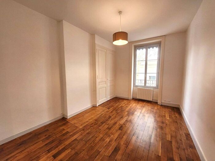 Confluence, Lyon 2ème arrondissement : Appartement 2 pièces à louer