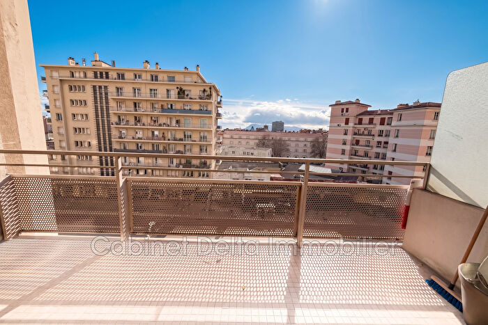 Toulon, Haute-ville : Appartement 4 pièces à louer