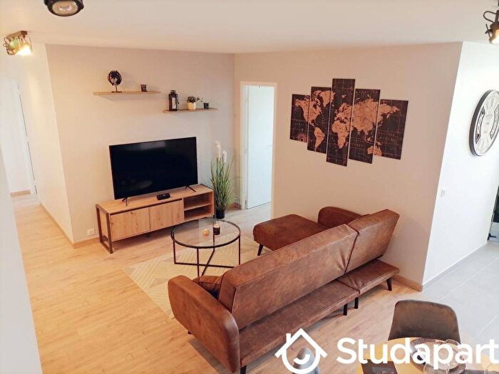 Appartement à louer - Nesles Nord, Champs-sur-Marne - 1 pièce - 1 chambre