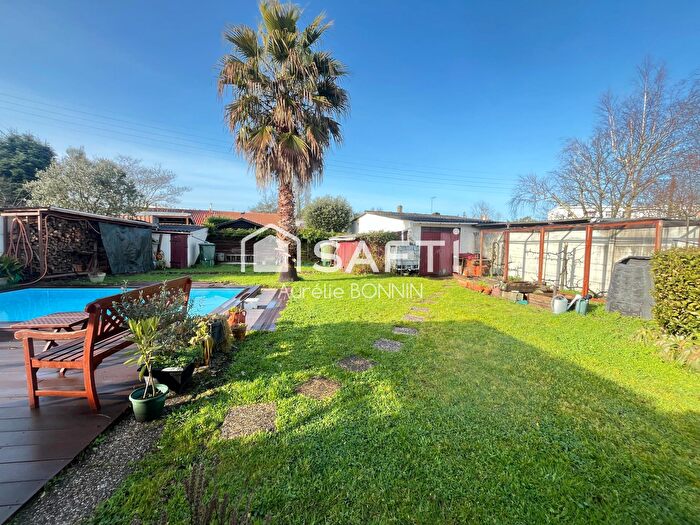 Maison à vendre - Talence, Centre-ville, Université, Lycée - 5 pièces - 3 chambres