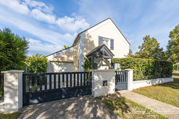 Maison à vendre - Moissy-Cramayel, Jatteau - 6 pièces - 3 chambres