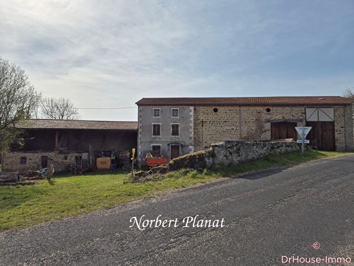 Maison 5 pièces à vendre à Ceilloux