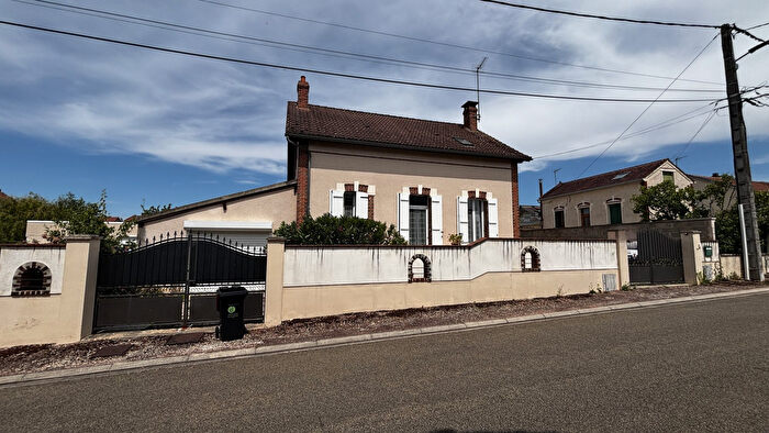 Auxerre, Rive droite : Maison 4 pièces à vendre