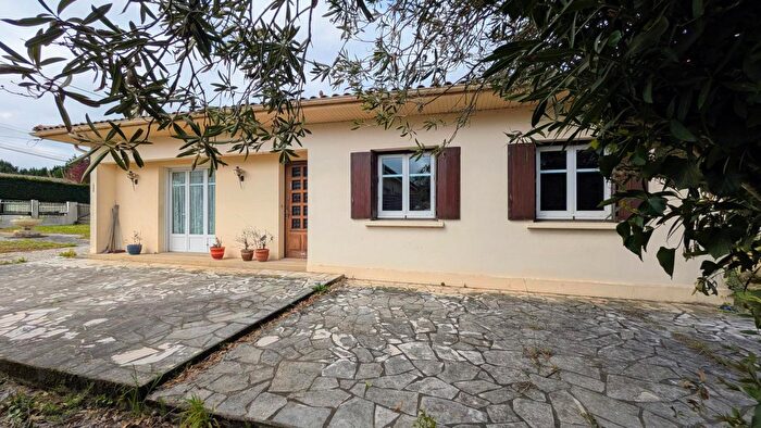 Maison à vendre - Cubzac-les-Ponts - 4 pièces - 3 chambres