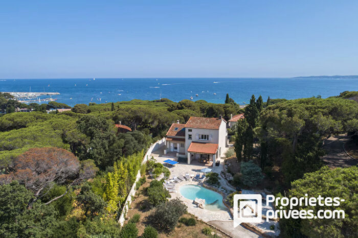 Sainte-Maxime, Saquèdes, Quilladou, Garonnette, Golfe : Maison 5 pièces à vendre