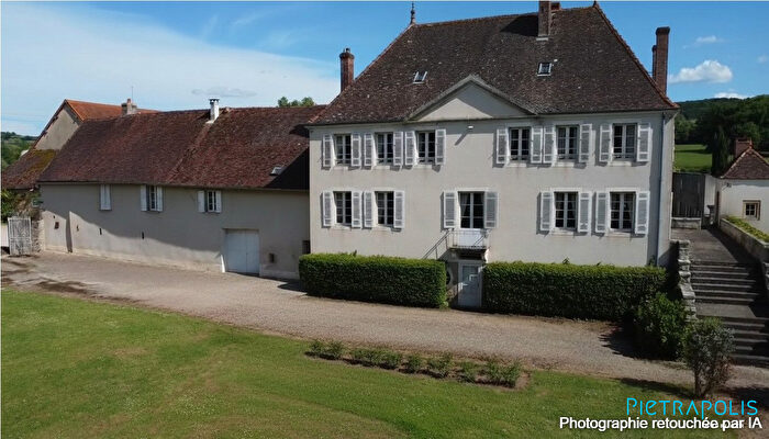 Maison 9 pièces à vendre à Mercurey