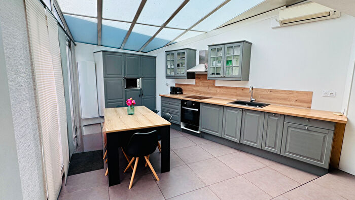 Maison 8 pièces à vendre - La Roche-sur-Yon, Pentagone, Pont-Morineau