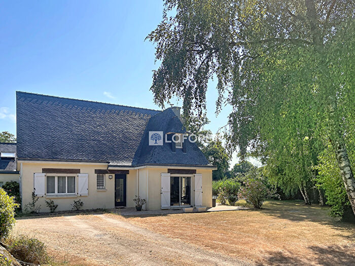 Maison 8 pièces à vendre à Plumergat