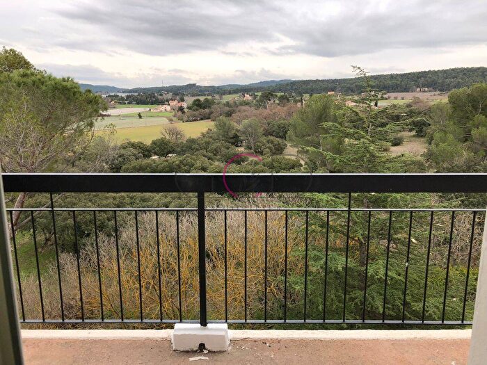 Appartement à louer - Les Milles, Aix-en-Provence - 1 pièce