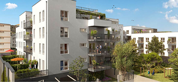 Appartement à louer - Clermont-Ferrand, Chanteranne, La Glacière - 3 pièces - 2 chambres