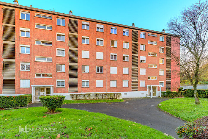 Appartement à vendre - Rousies - 6 pièces - 4 chambres