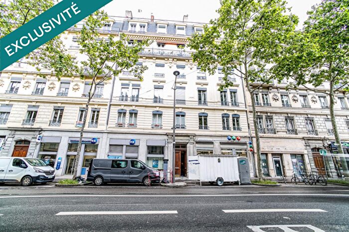 Appartement 3 pièces à Lyon 7ème, Gerland, à vendre