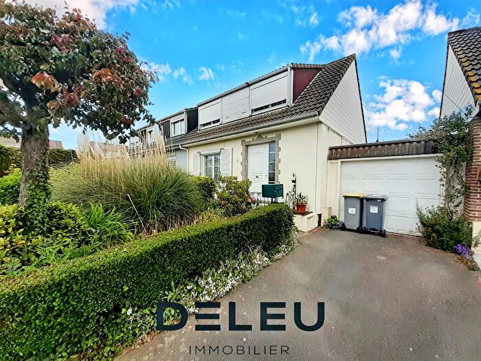 Roncq, Centre-ville, Plat Vinage : Maison 4 pièces à vendre