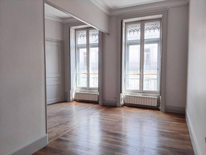 Appartement 4 pièces à Grenoble, à louer