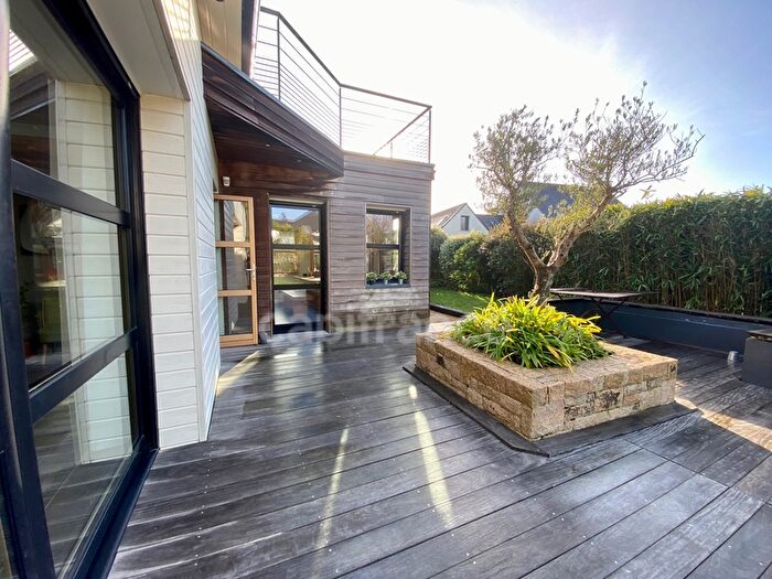 Maison à vendre - Larmor-Baden - 6 pièces - 4 chambres