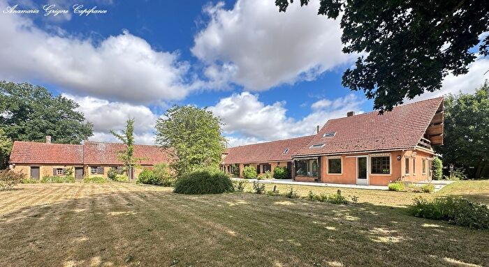 Maison à vendre - Saint-Arnoult-des-Bois - 11 pièces - 6 chambres