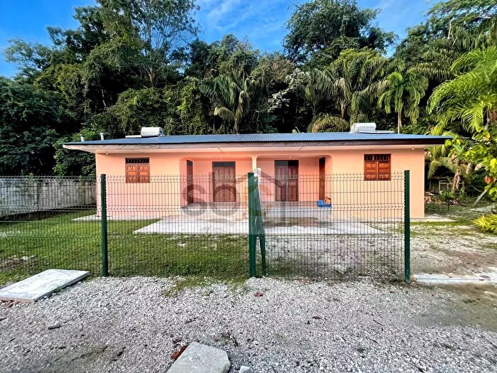 Maison à louer - Macouria - 3 pièces - 2 chambres