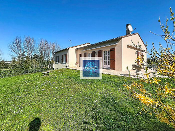 Maison à vendre - Montguyon - 5 pièces - 3 chambres