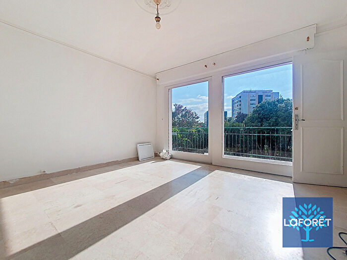 Maison à vendre - La Roche-sur-Yon, Pyramides, Jean-Yole - 5 pièces - 3 chambres