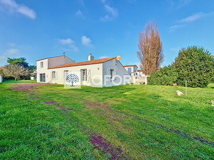 Maison à vendre - Barbâtre - 5 pièces - 3 chambres