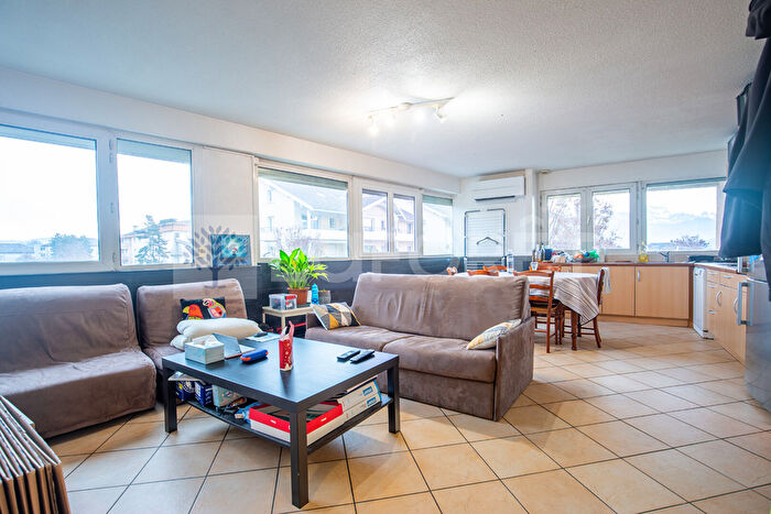 Appartement à louer - Meythet - 2 pièces - 1 chambre