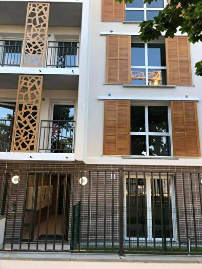 Appartement à louer - Noisy-le-Grand - 2 pièces - 1 chambre